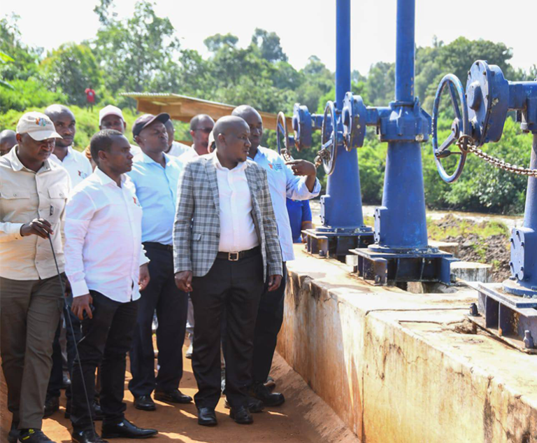 THE PS, STATE DEPARTMENT FOR IRRIGATION, ON AN INSPECTION TOUR TO MIDP ...